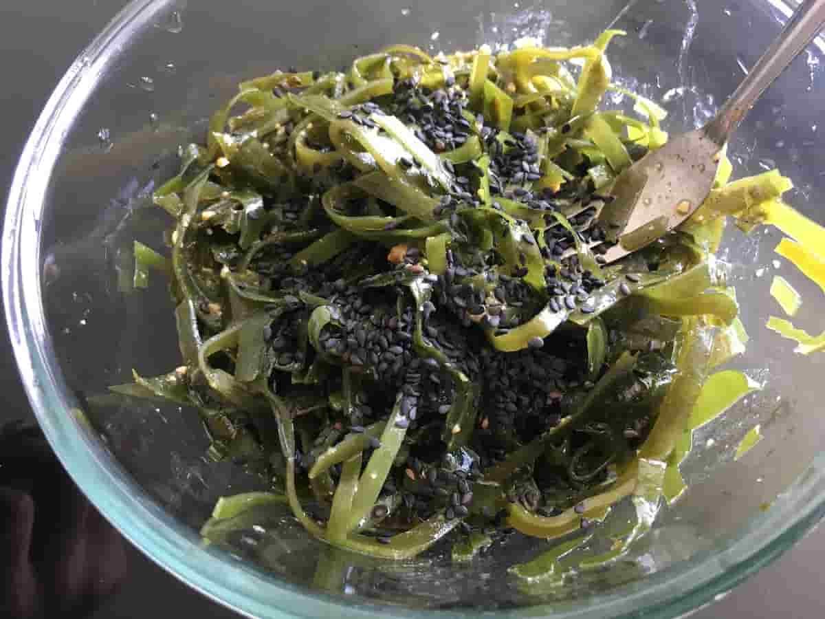 Kelp Salad Recipe - Easy, Delicious, Healthy - Japanese Style